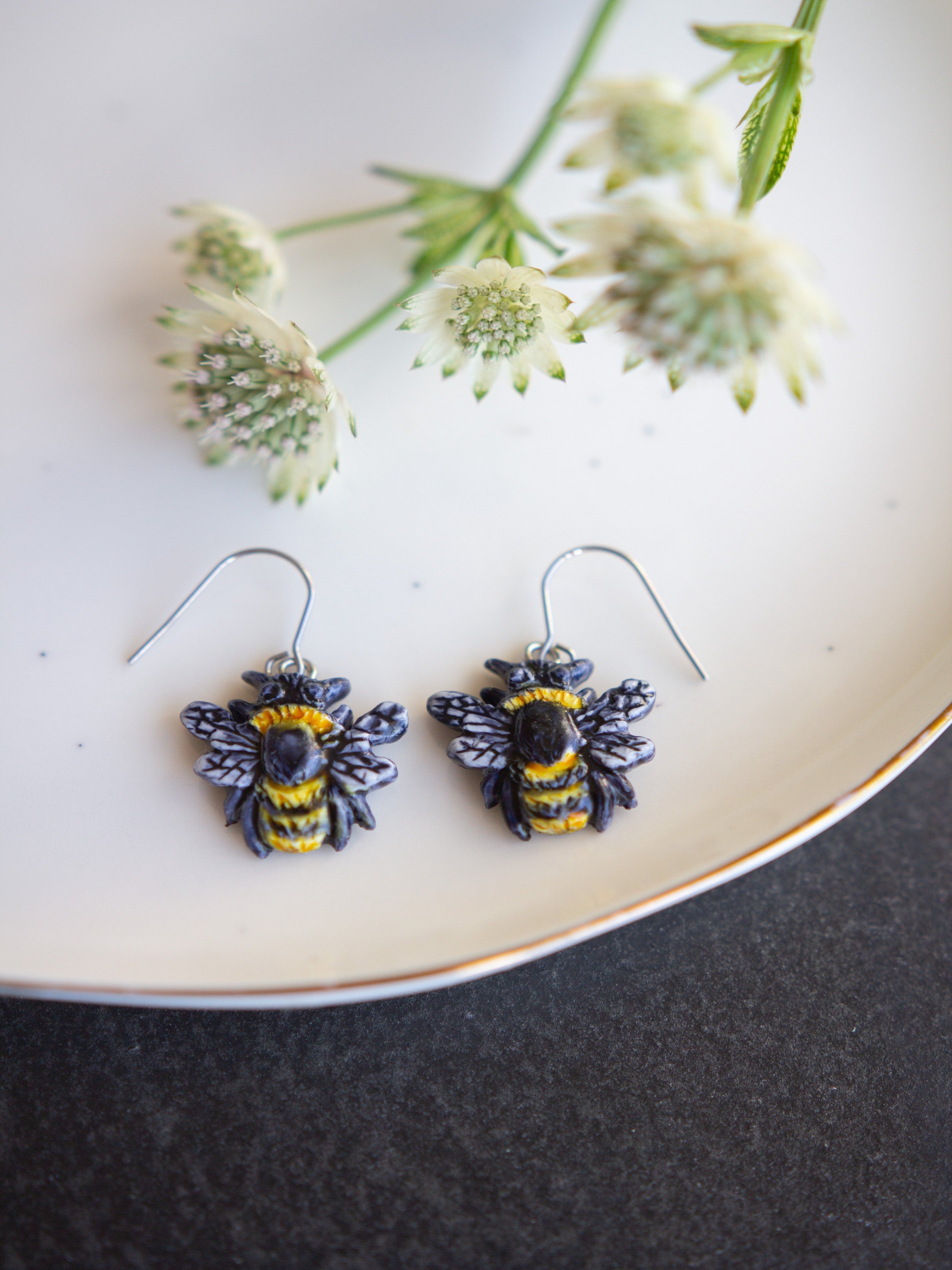 Auskari - BITĪTES – liiber.eu